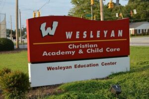 Custom Signs & Graphics | Naperville & Chicago | Captivating Signs