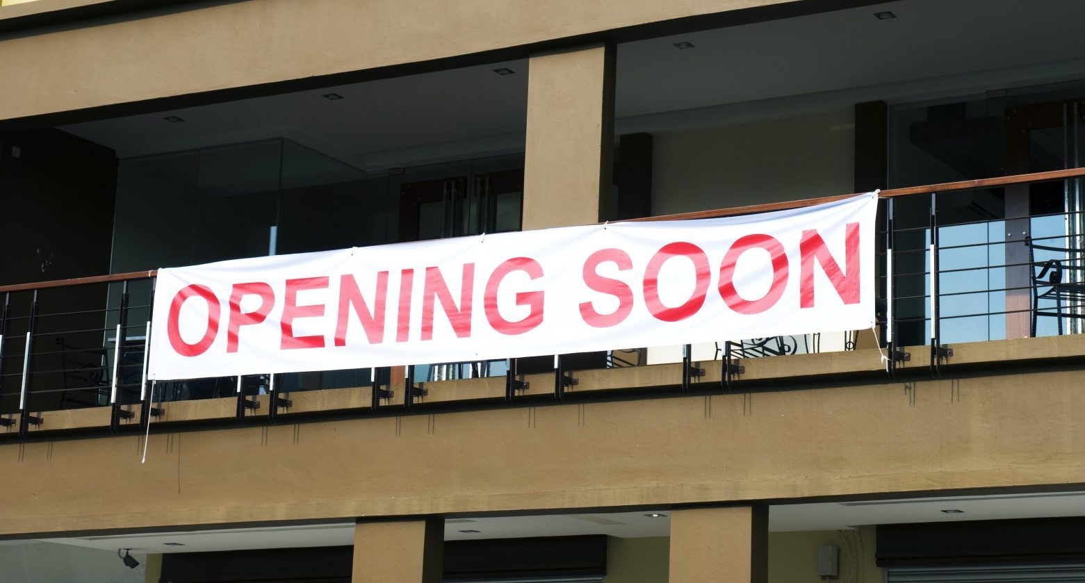 Custom Vinyl Signs & Graphics | Vinyl Banners | Naperville & Chicago